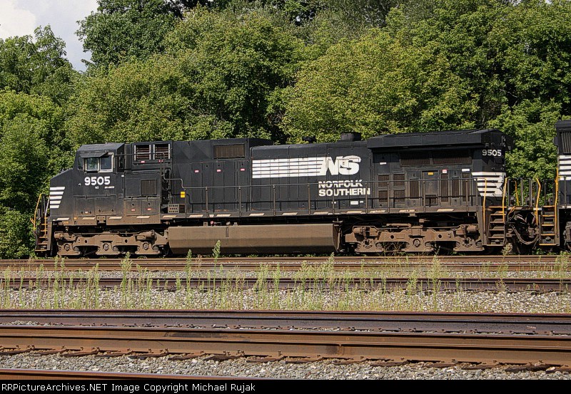 NS 9505
